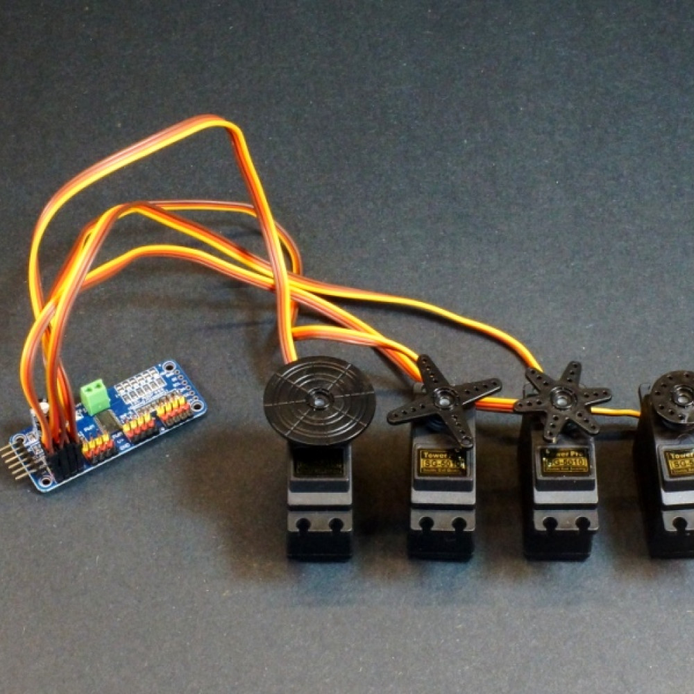 PCA9685 16 CHANNEL 12-BIT PWM / SERVO DRIVER