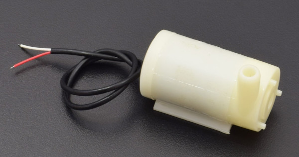 DC 3-6 V MINI MICRO SUBMERSIBLE WATER PUMP